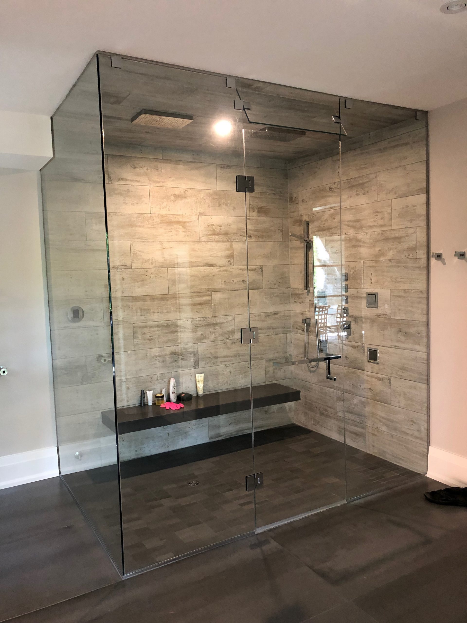 Custom Corner Shower Glass Enclosures | Shower Lagoon