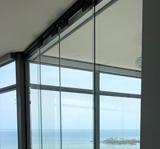 Interior Glass Solutions: Leading Glass Supplier | Shower Lagoon