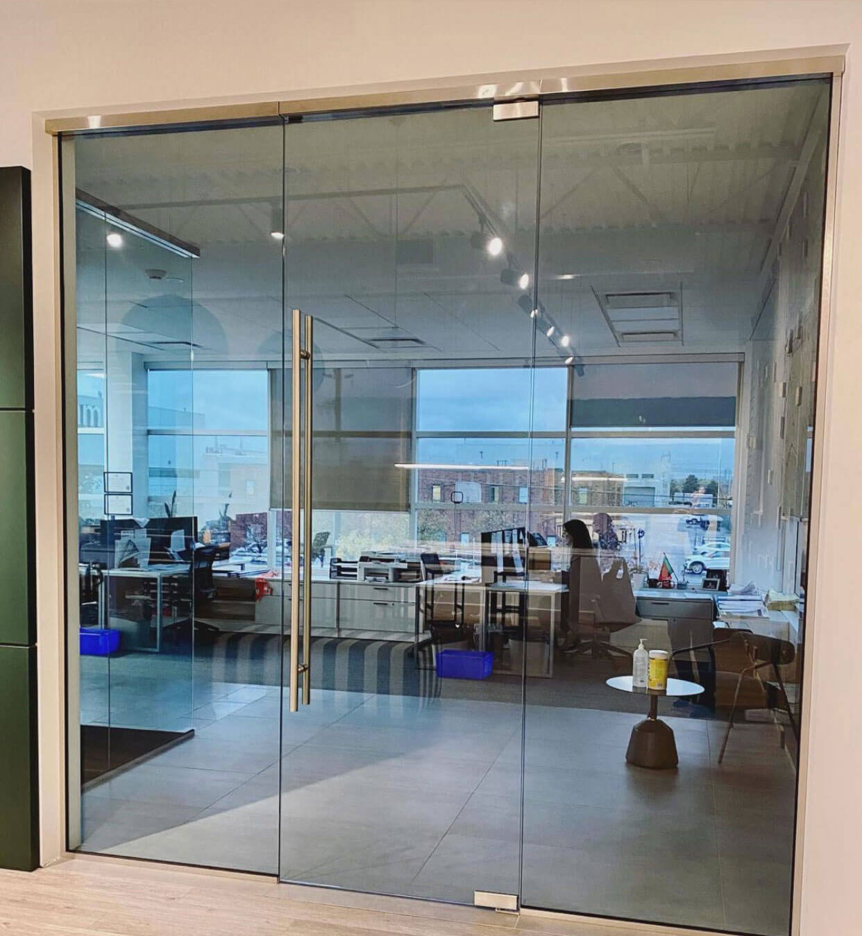 Storefront Glass Doors in Toronto: Best Commercial Glass Solutions ...