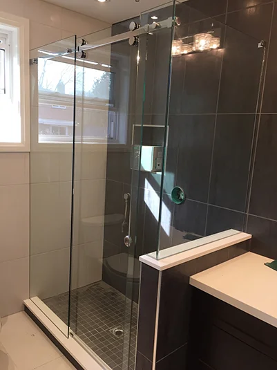 Best Sliding Shower Glass Doors in Toronto | Shower Lagoon