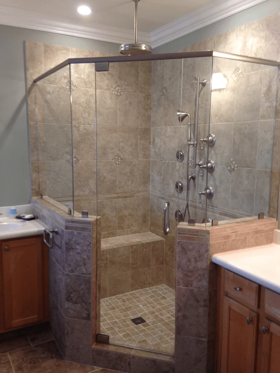 Custom Neo-Angle Shower Glass | Toronto | Shower Lagoon